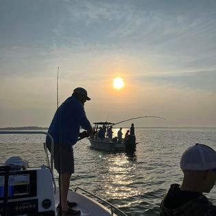 Richland Chambers Fishing & Hunting Guides - J-Rods Guide Service