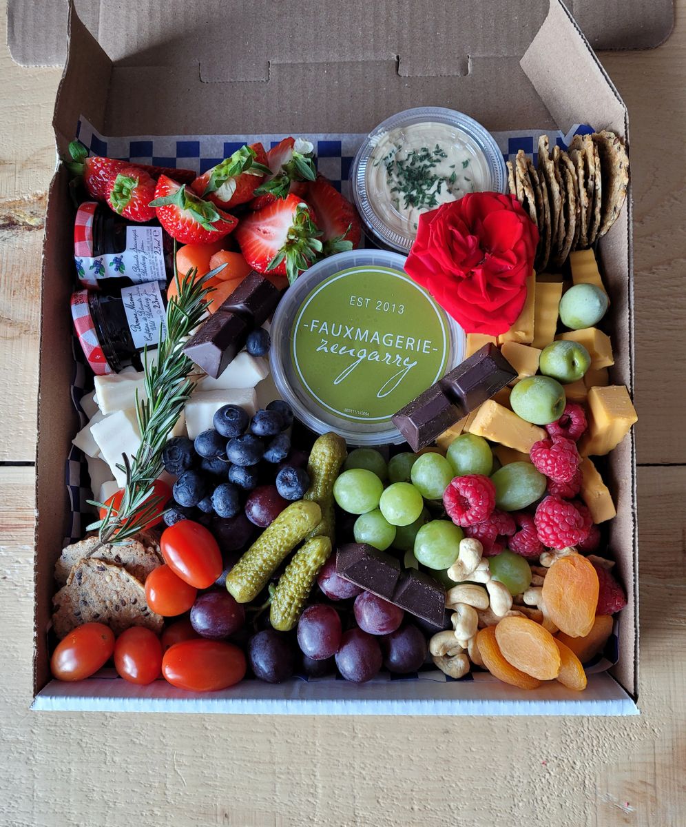 Vegan Mood Box