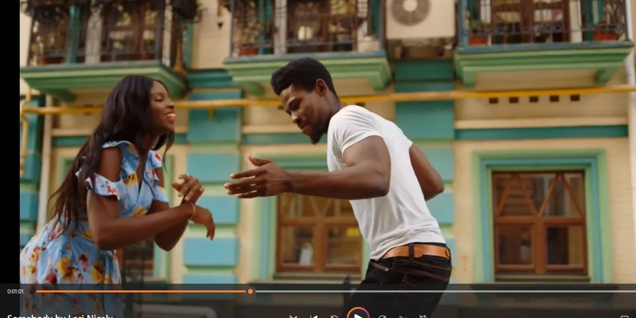 lorinicely.com - pop piano Smooth Jazz