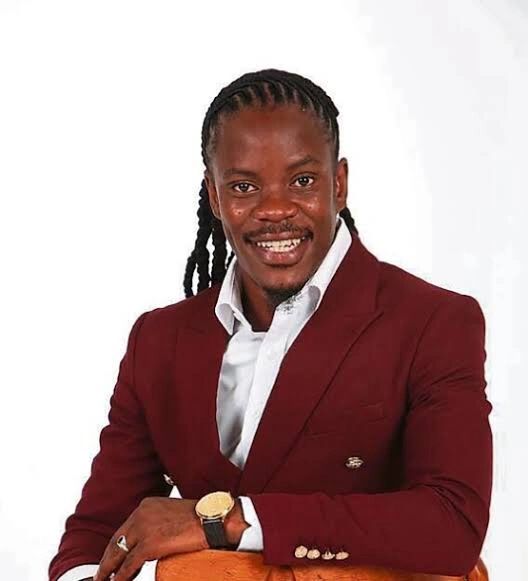 Betusile Mcinga‘s “Ngena Noah” wins Song of the Year at MMA 2023