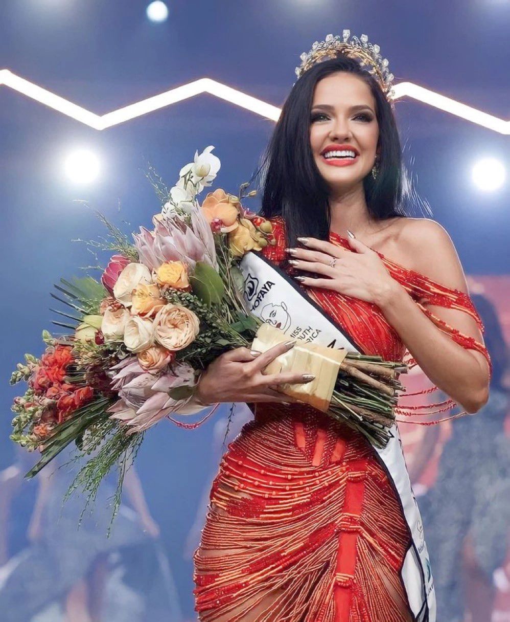 Natasha Joubert has been crowned as new MissSA2023