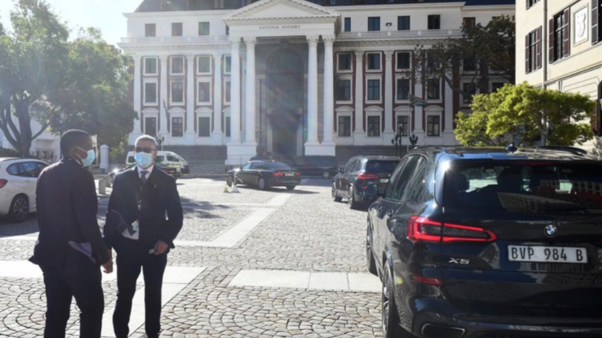 Another Member of the presidential protection team dies.