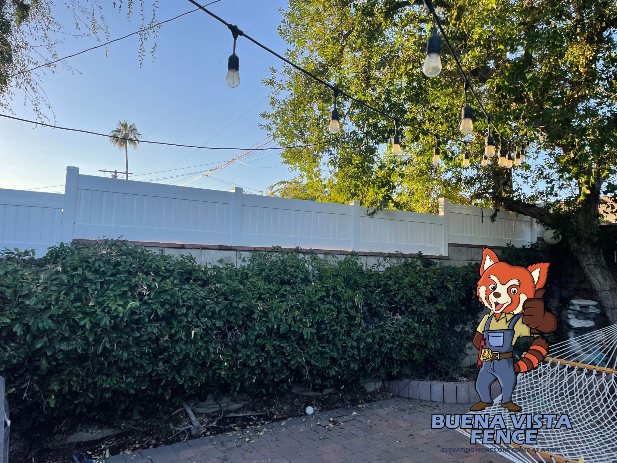 Vinyl Wall Toppers in San Fernando| Privacy Wall Extensions