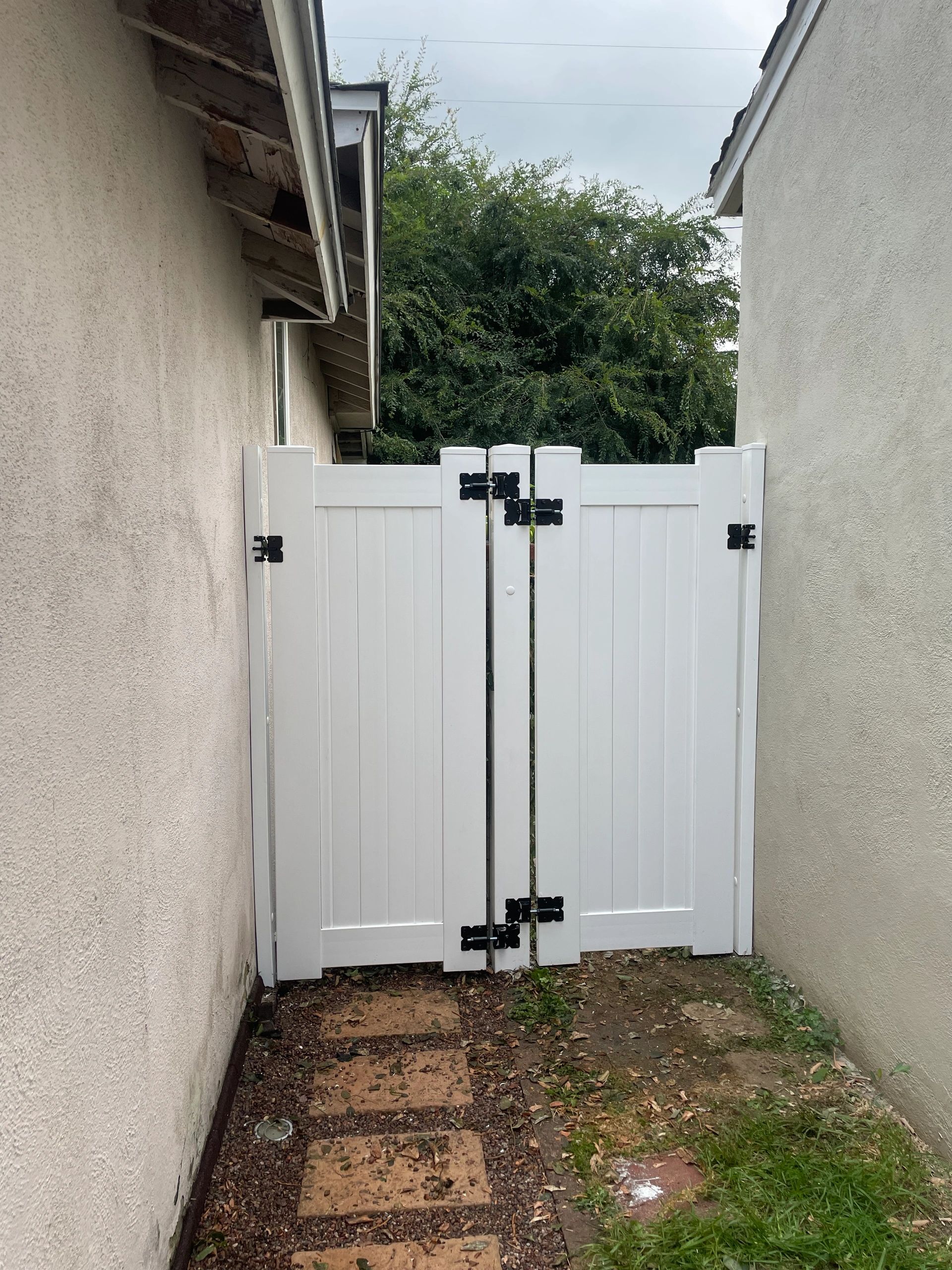 Guidelines for Vinyl Gate Openings