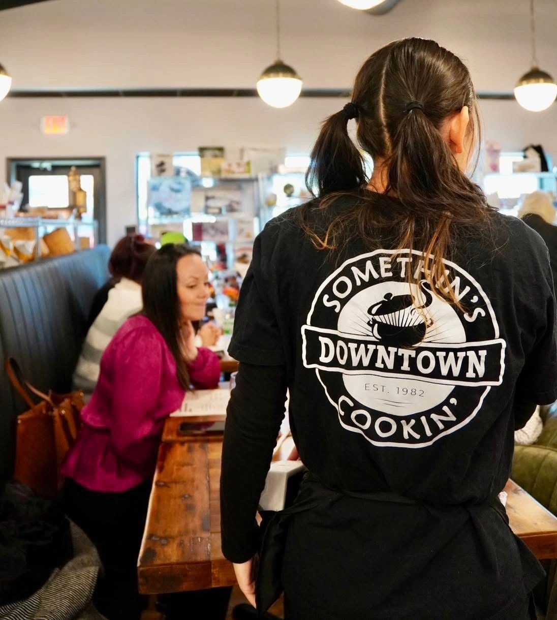 HOME [www.somethinscookin.com]