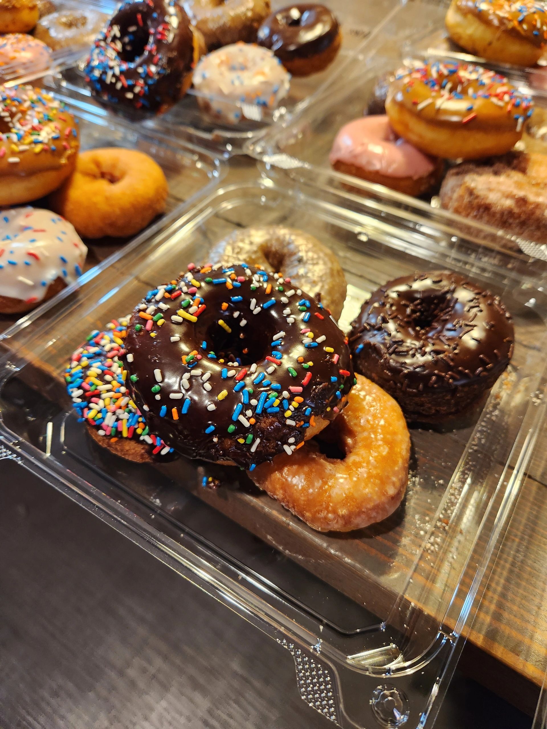 Florence Local Helps Keep Spirit of Roller's Donuts Alive