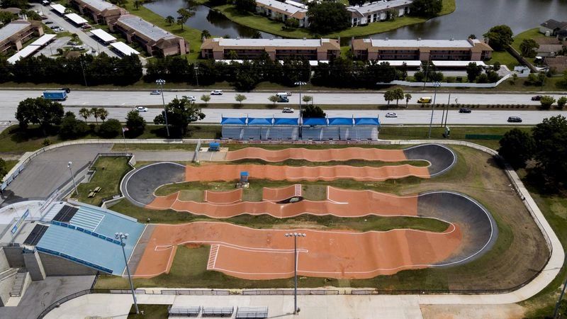 SoCal BMX - BMX Track and Pump Track, Bike Park