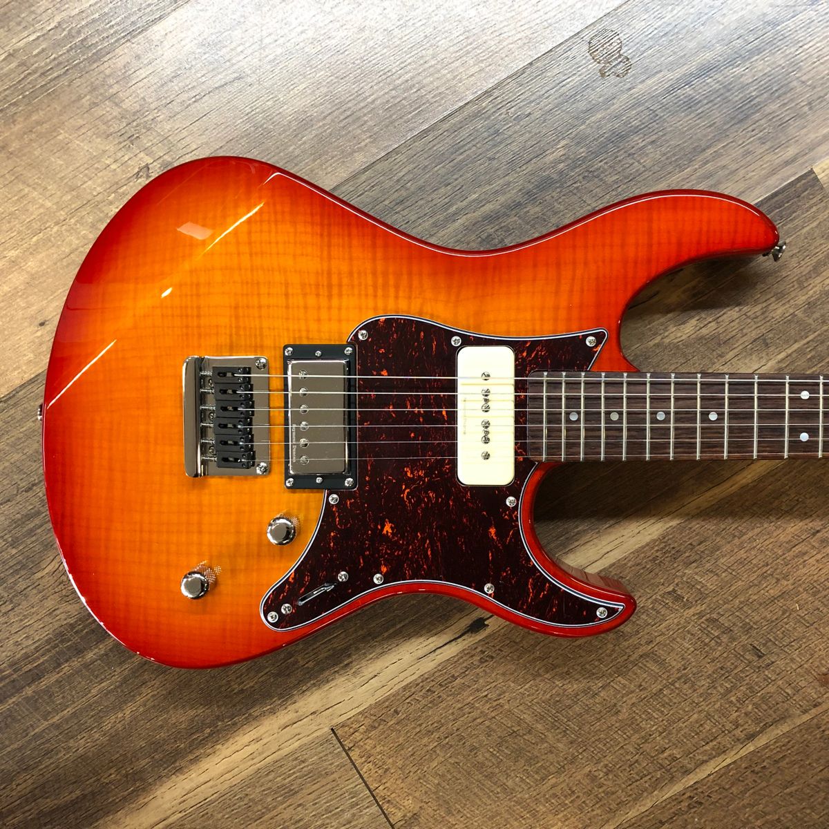 Yamaha PAC611HFM Pacifica Gloss Light Amber Burst Finish Electric Guitar