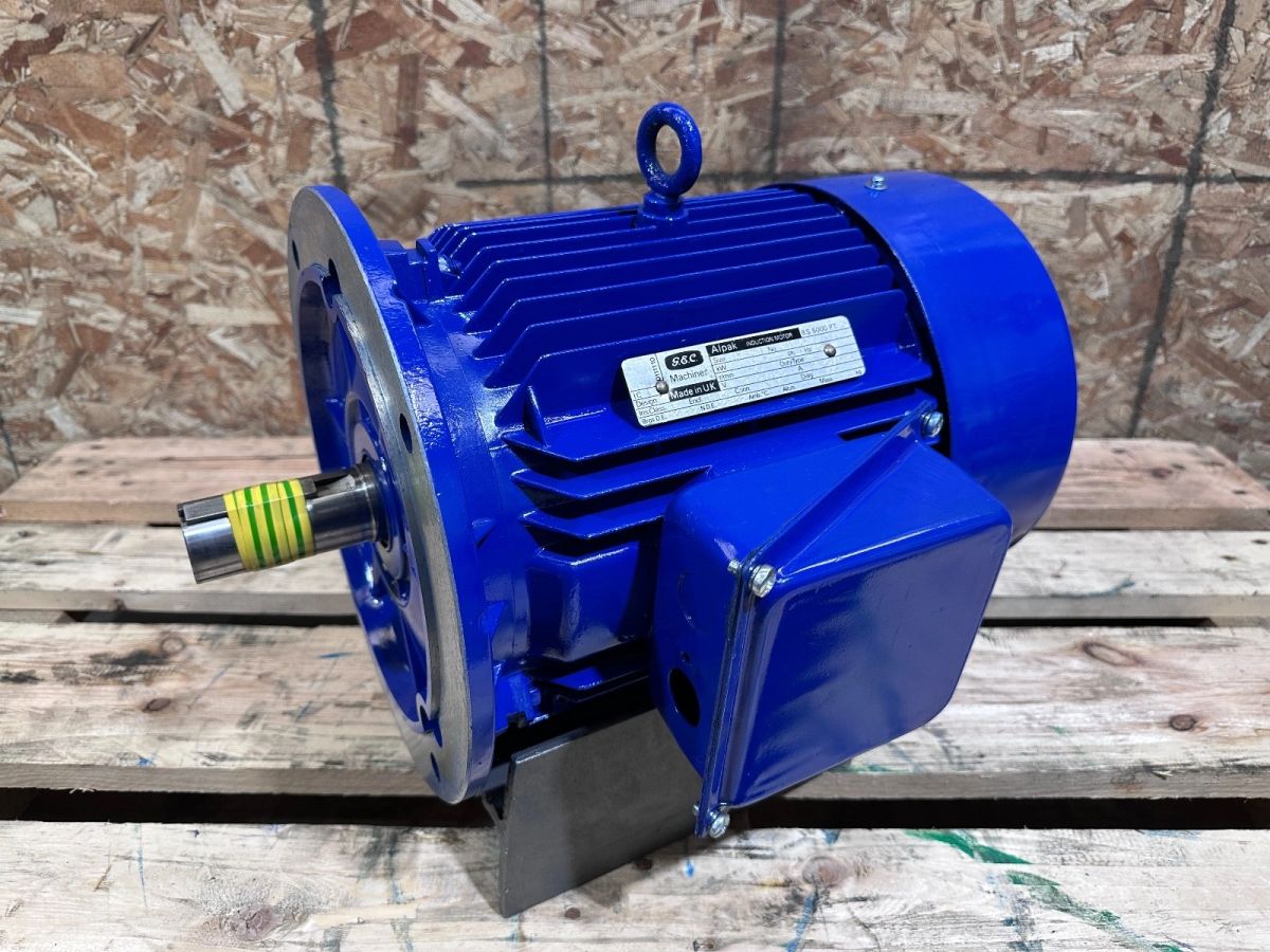 GEC 3kW (4HP) Motor 710RPM 8-Pole 132 Frame B5 Flange AC Electric Motor ...