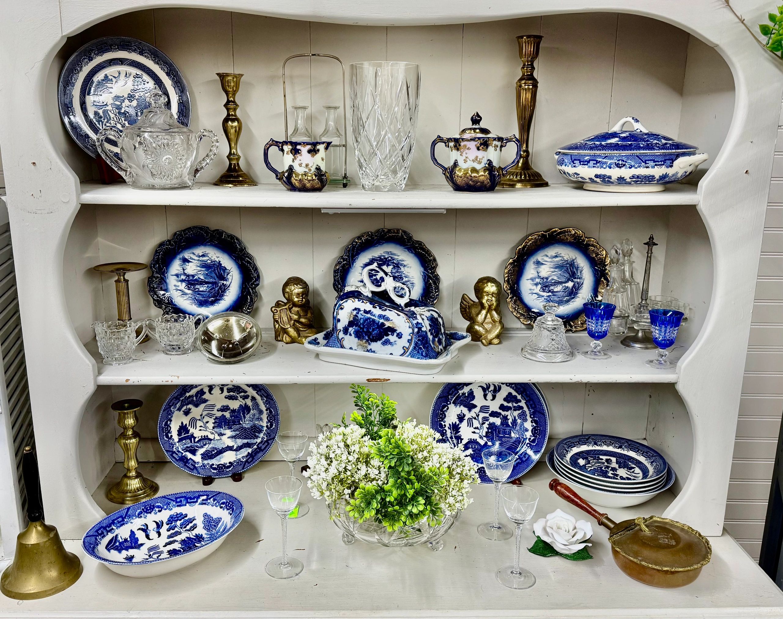 Vintage Collectibles: Timeless Finds for Every Style