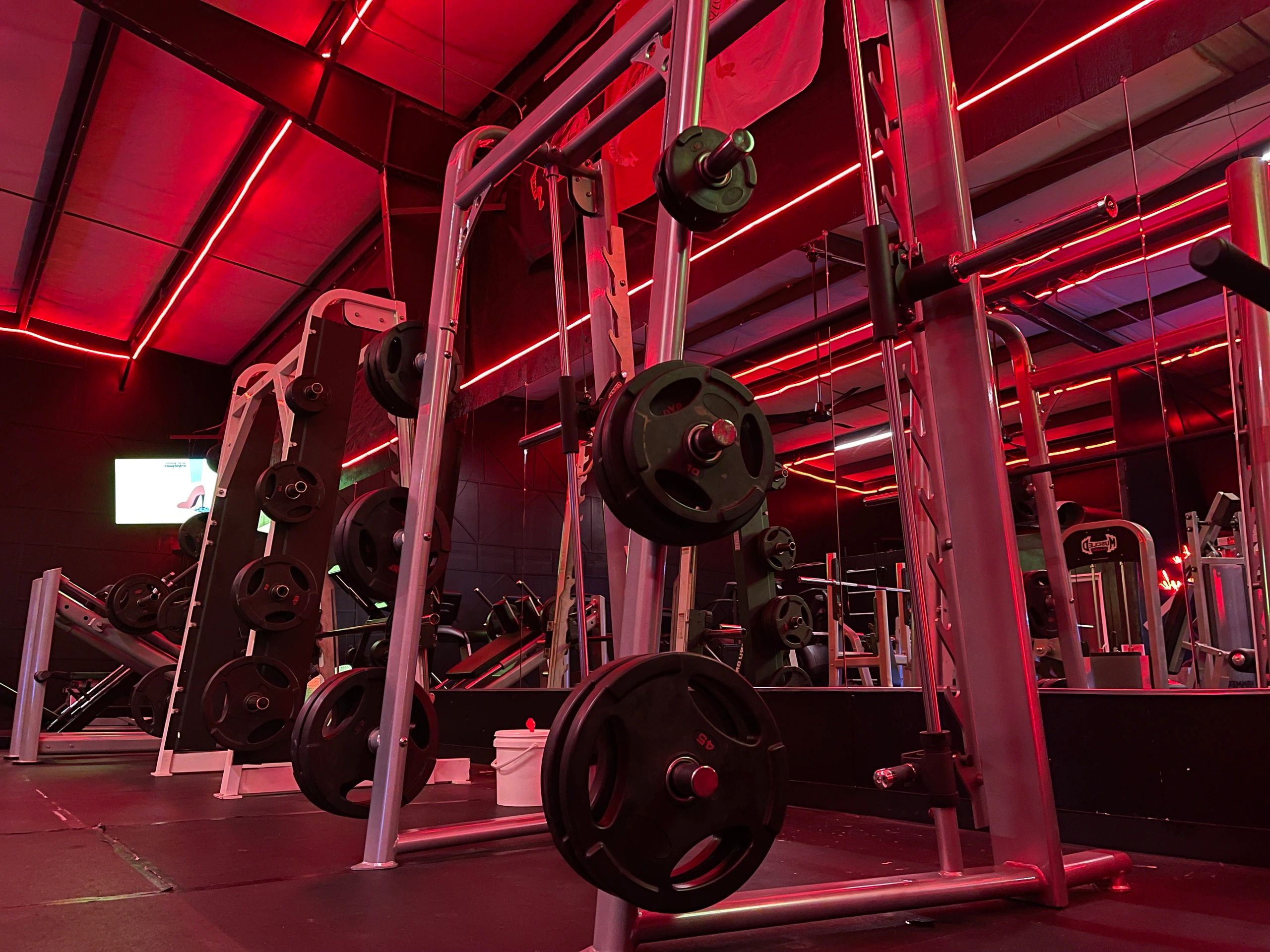 Back2Back - Gym, Hot Yoga, Crossfit, Bootcamp, 24 HR Access