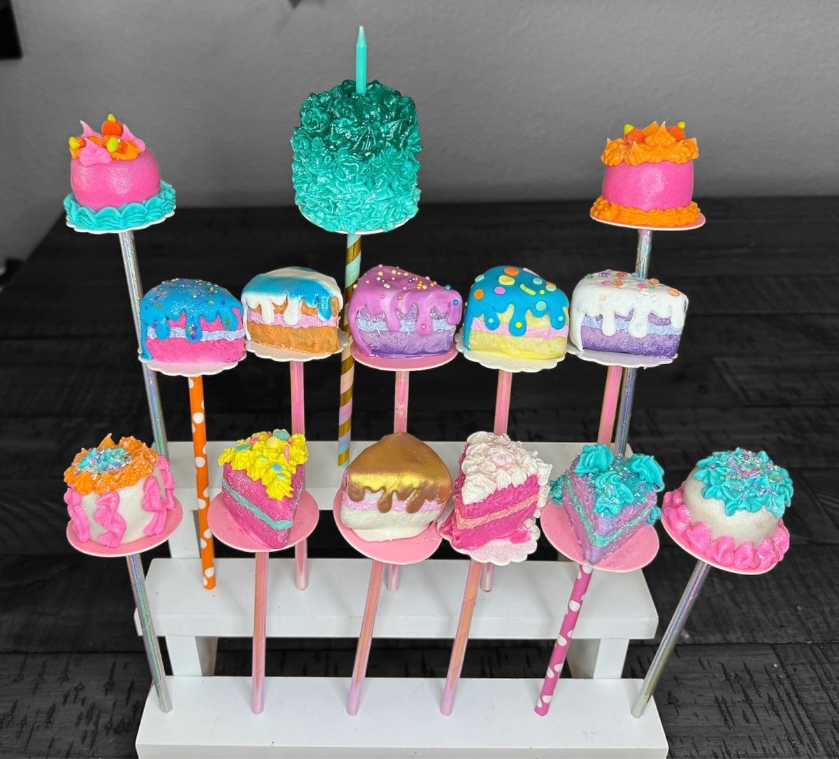 Cake Pop Cakes