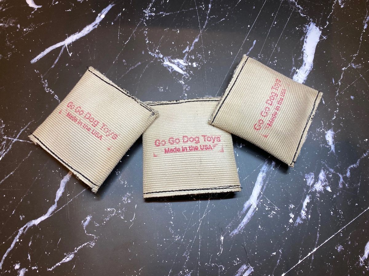 Small Squeaker Square