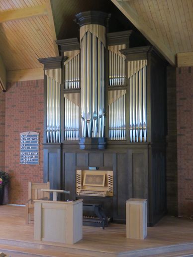 Tracker Action Pipe Organs - Wallace Pipe Organs