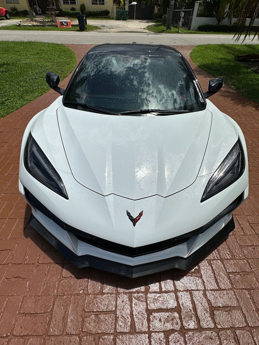 C8 Corvette ZO6 and ERAY Carbon Fiber Front splitter 2023-2025