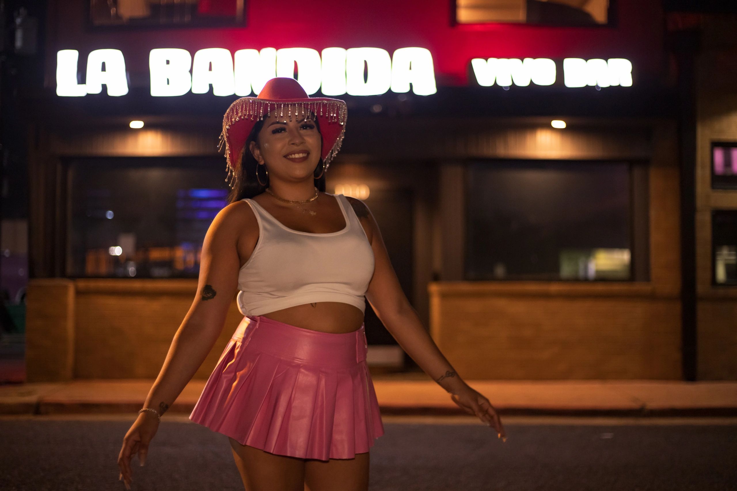 Experience the Best of Both Worlds at Our Bar with Dancing