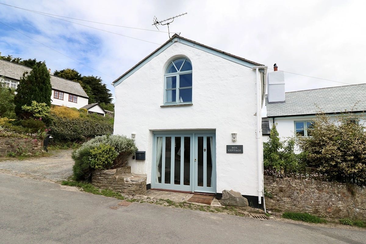 Box Cottage - Holiday Accommodation, Cosy Cottage