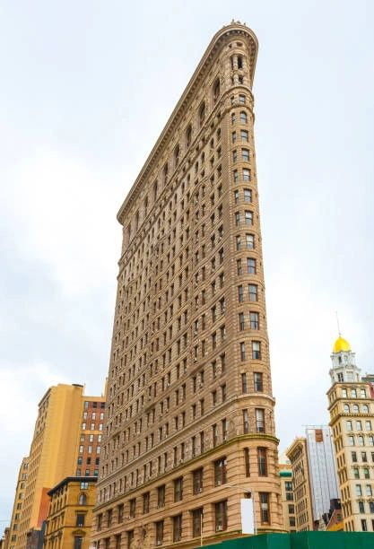 "Exploring the Architecture of the Flatiron Building"