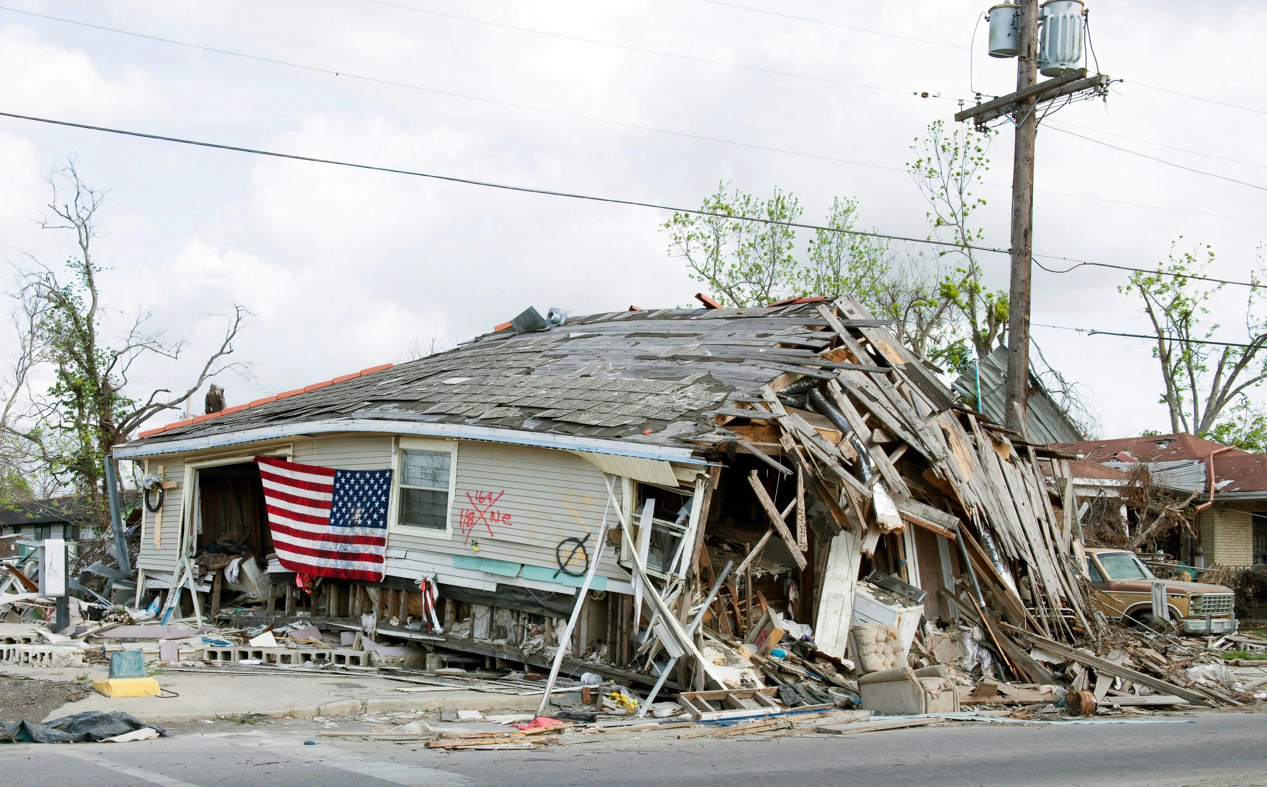 "What Are Some Natural Disaster Mitigation Measures?"