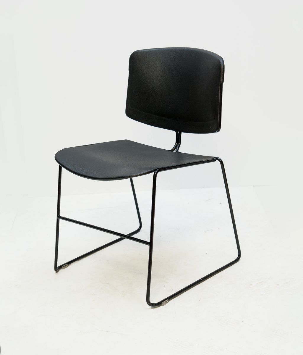 STEELCASE MAX-STACKER III BLACK STACKING CHAIR