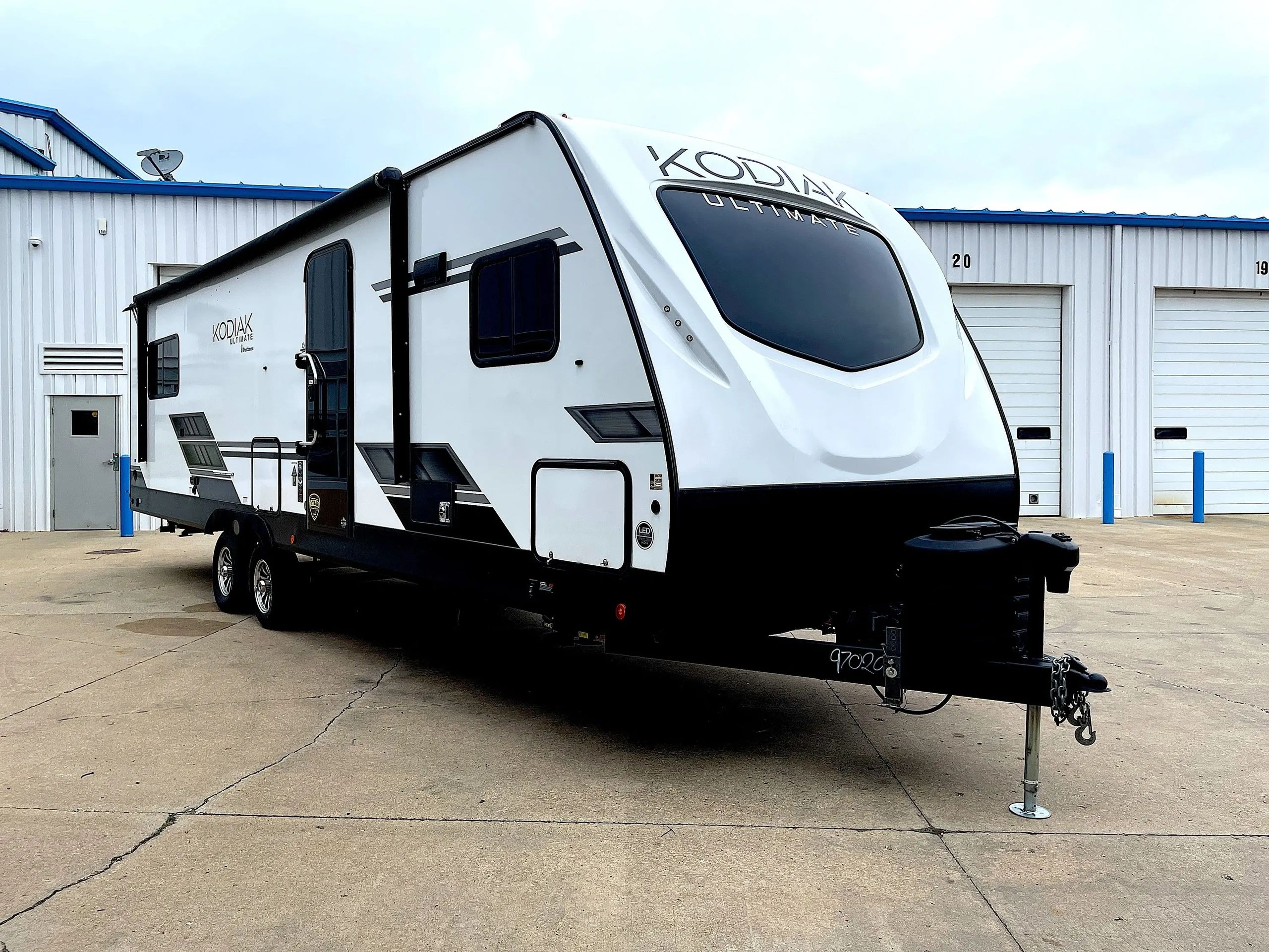 Big Ron's RVs: Your Premier Travel Trailer Dealer