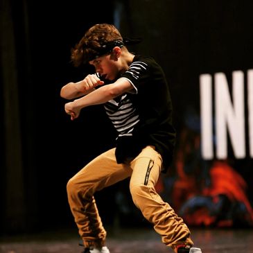 Apple's Dance Lab - Dance School, Dance Education