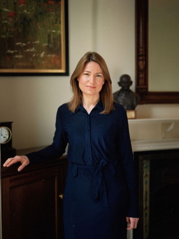 Suzanne Heywood | Wavewalker Author | Managing Director Exor Suzanne Heywood | Wavewalker Author | Managing Director Exor