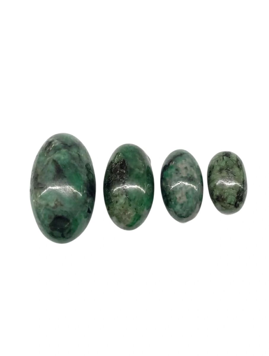 Emerald Lingam