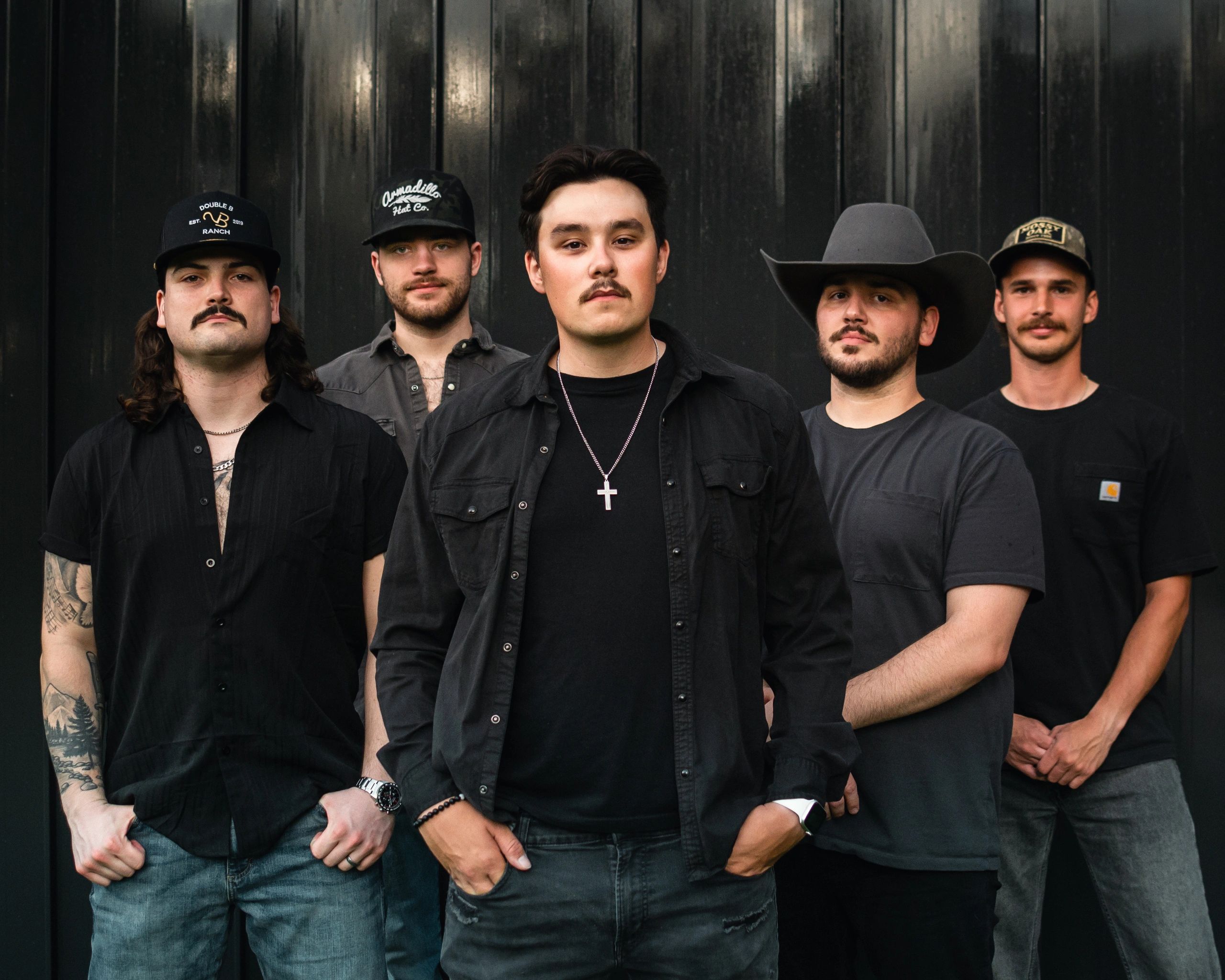 whiskeypeddlerband.com