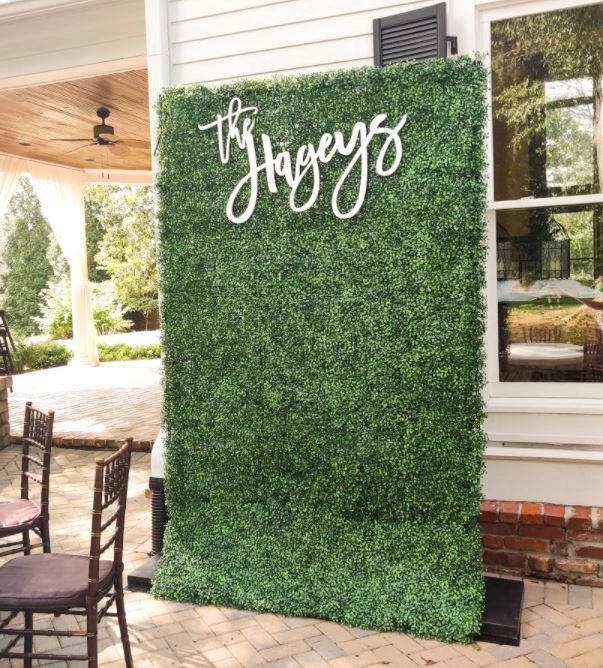 8ft Tall x 5ft Wide Boxwood Backdrop