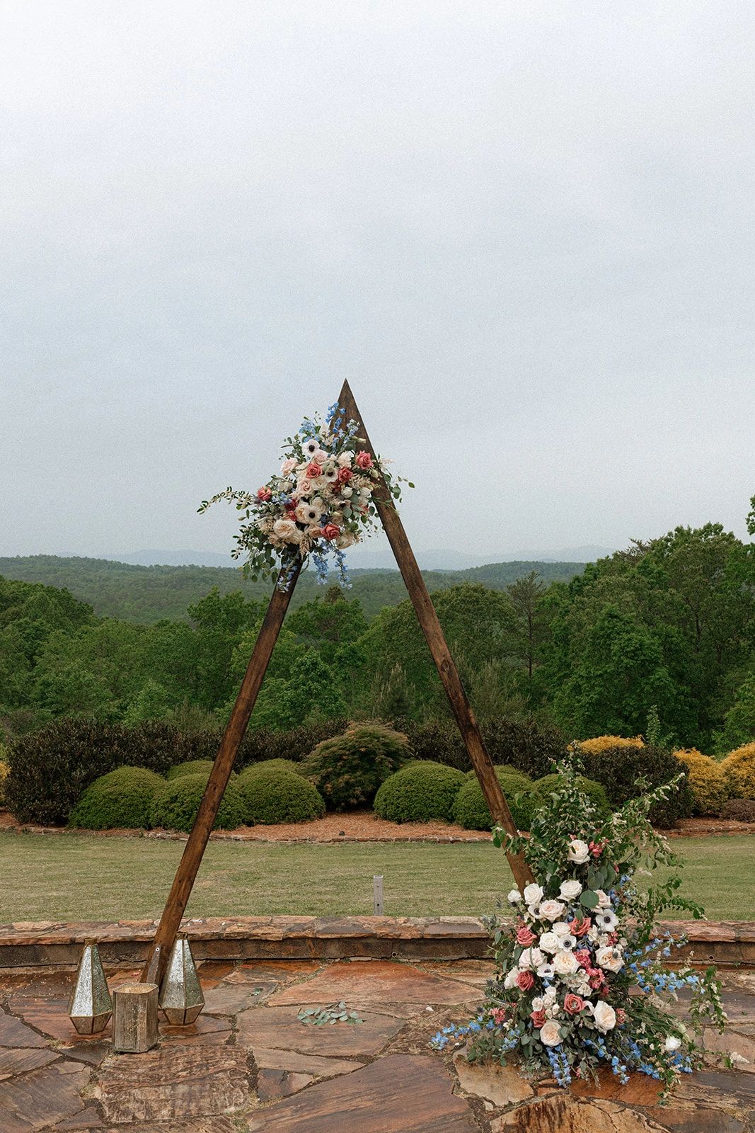 Triangle vs Classic Wood Arbor For Your Wedding Ceremony