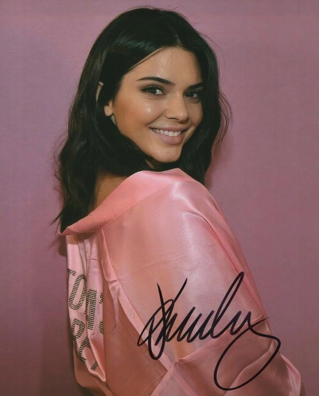 Kendall Jenner Autographed 8x10 Photograph Model Victoria Secret Chanel ...