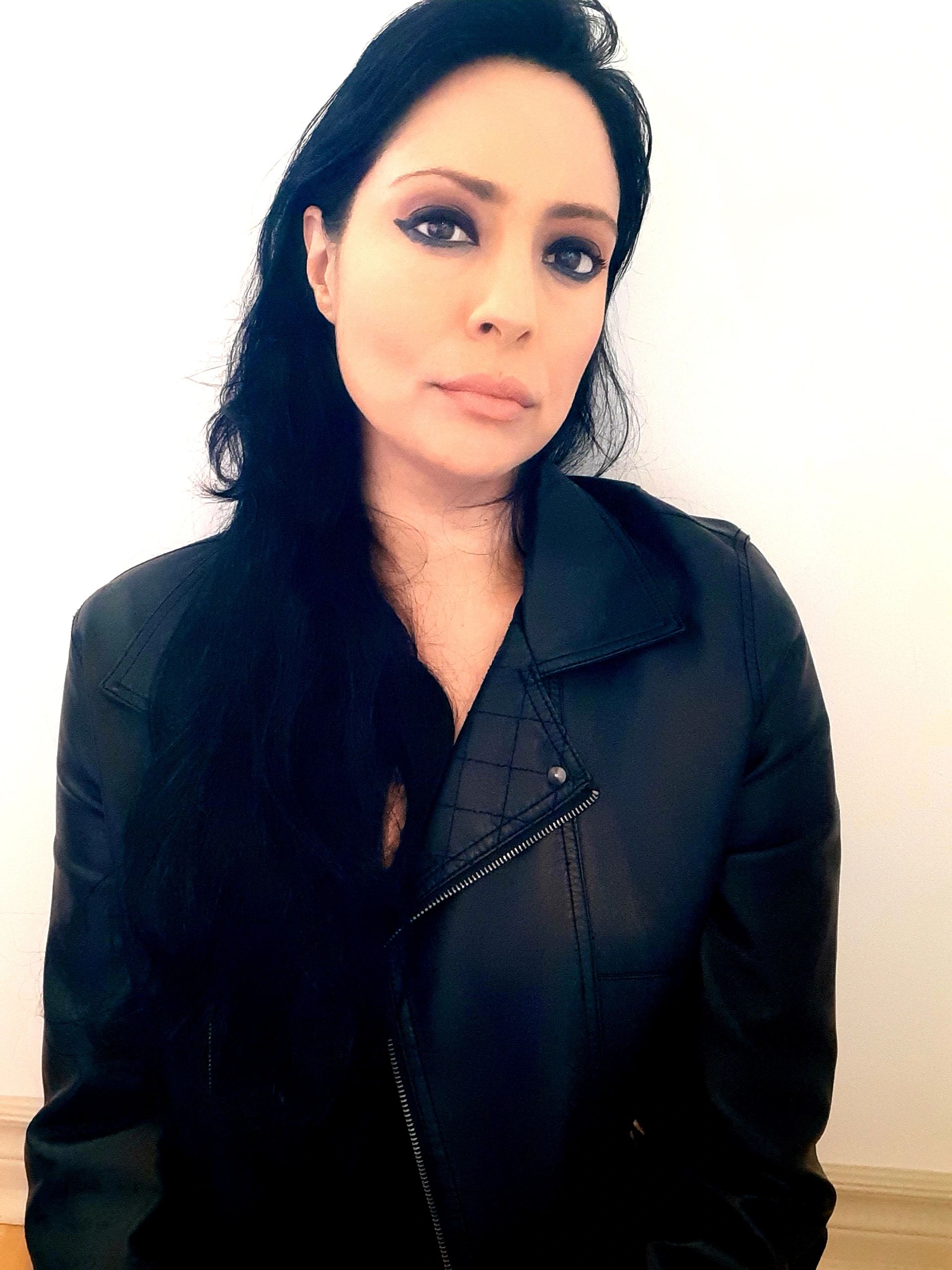 Sarah Siddiqui - Singer-Songwriter, Musical Artist
