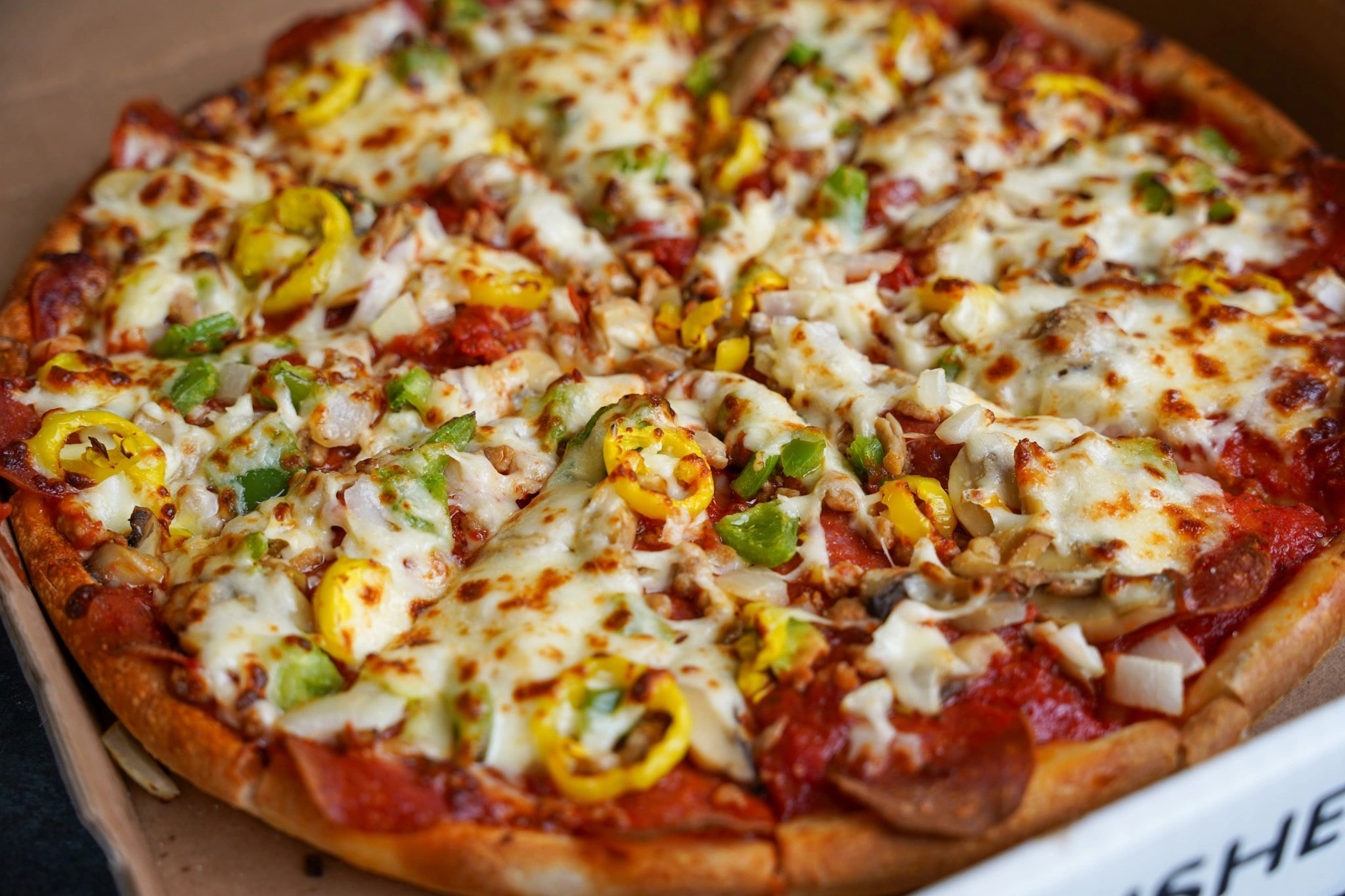 Delicious Pizza and Wings at Crossroads Pizza