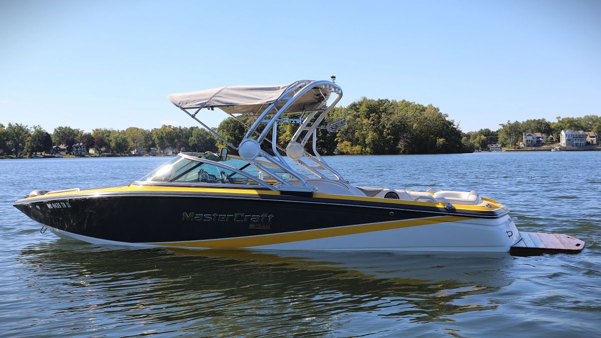 Ski Boats