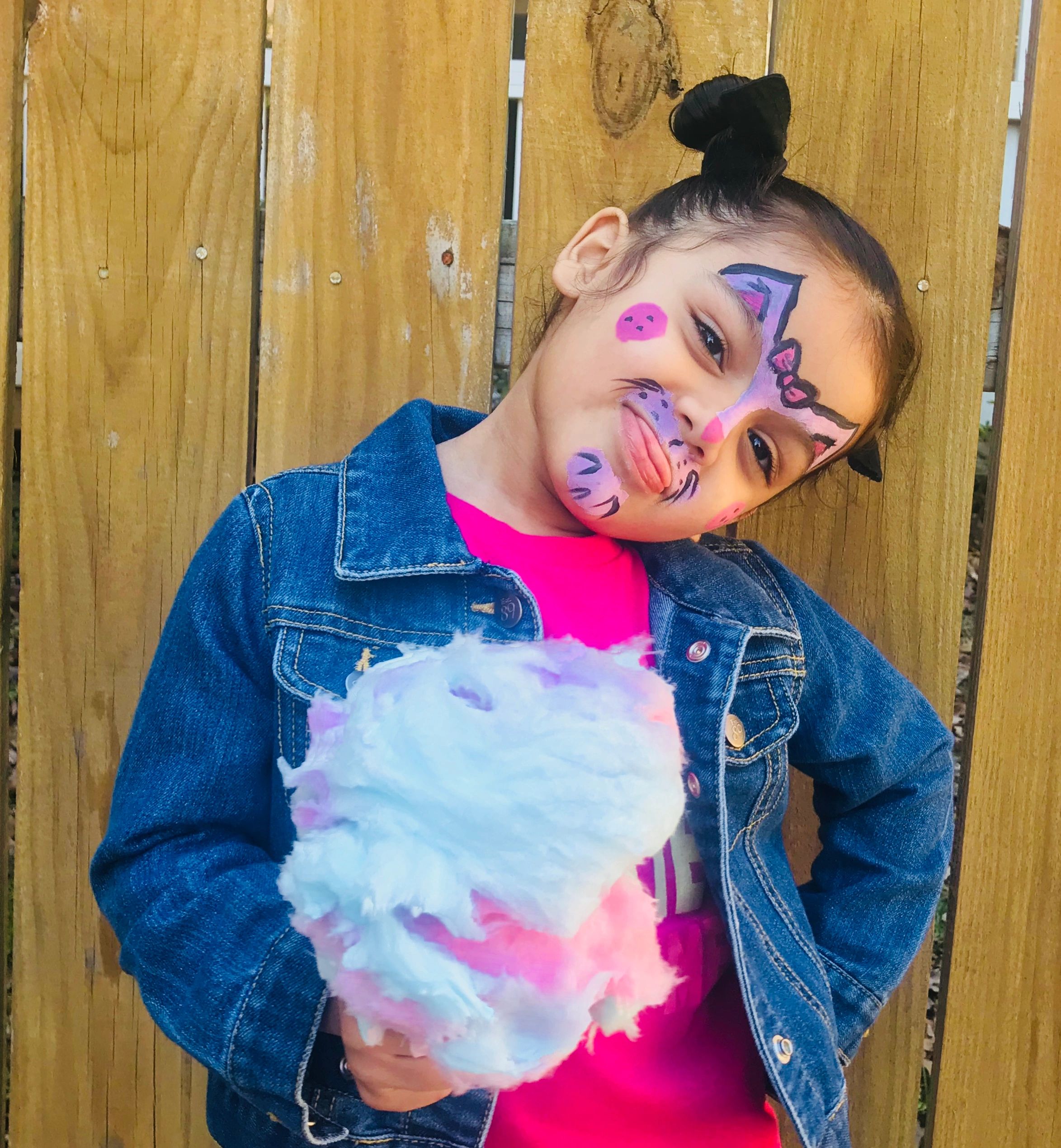 Face Painting & Prepackaged Customized Cotton Candy (1-25 Kids)