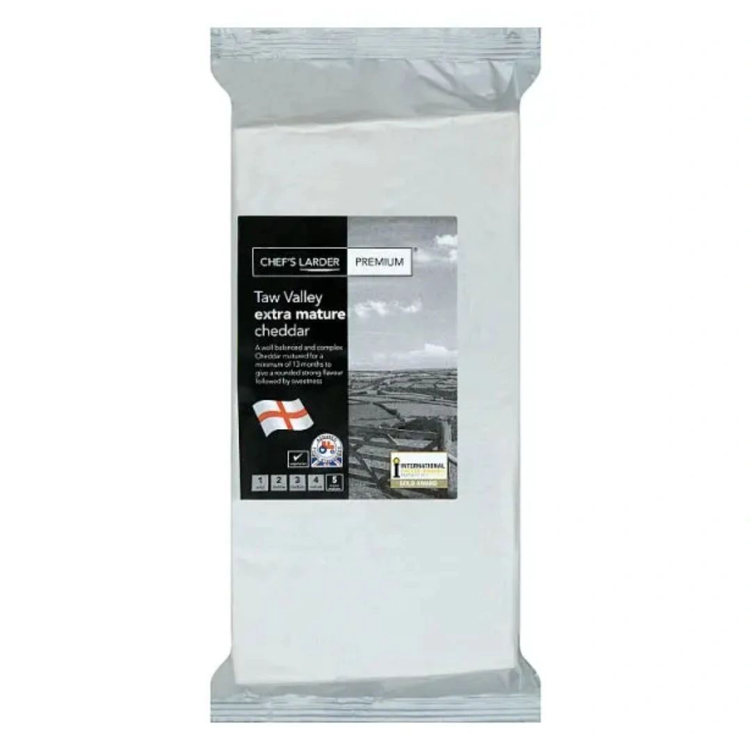 Chef's Larder Premium Taw Valley Extra Mature Cheddar 1kg