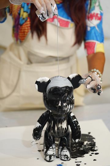 Fluid Bear | Picasso Artists