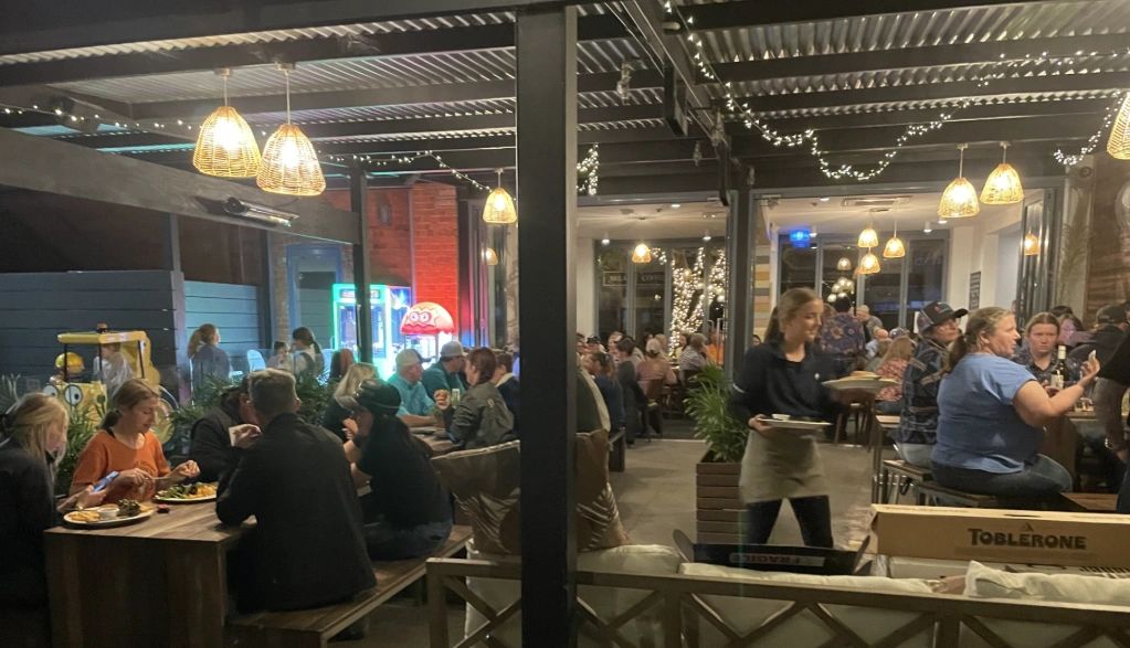 Welcome to Tatura Middle Hotel - Your Family Pub Destination