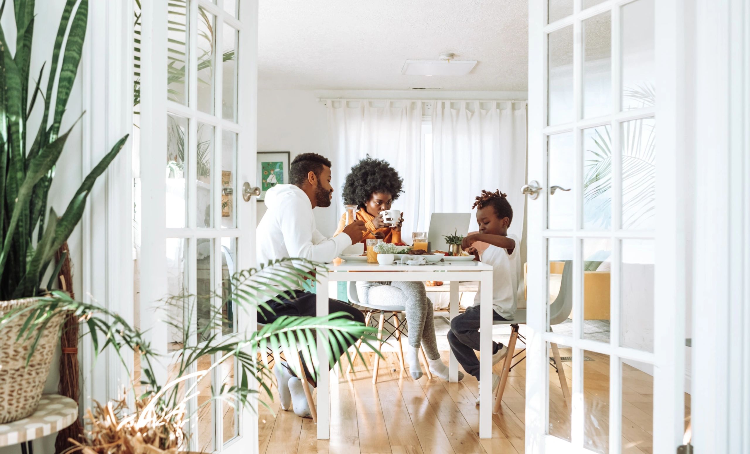 Too Bee Therapy - Play Therapy, Family Counselling, Parenting Support