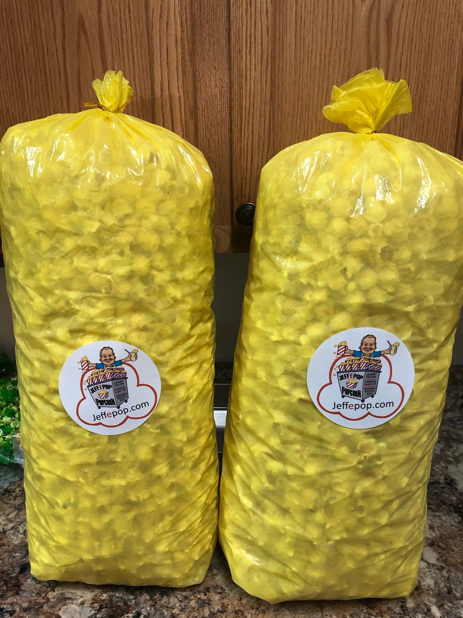 Jeff E Pop - JeffEPop Specials, Gourmet Popcorn Deals | Jeff E Pop