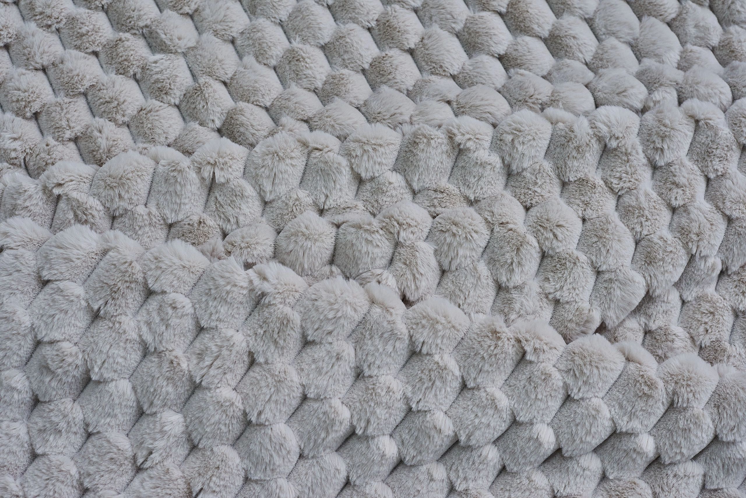 Jacquard rabbit fur fabric honeycomb rabbit fur honey bee plush fabric