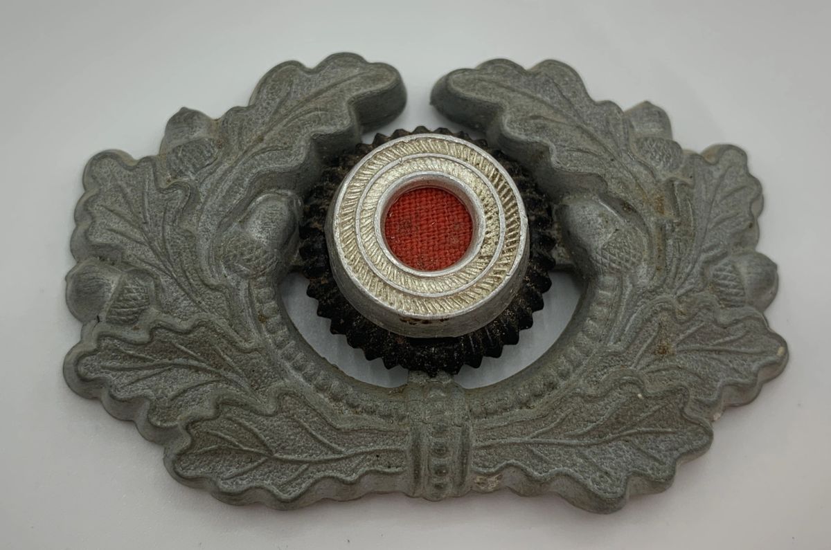 WW2 German Army Officer's Or NCO'S Wreath-Cockade