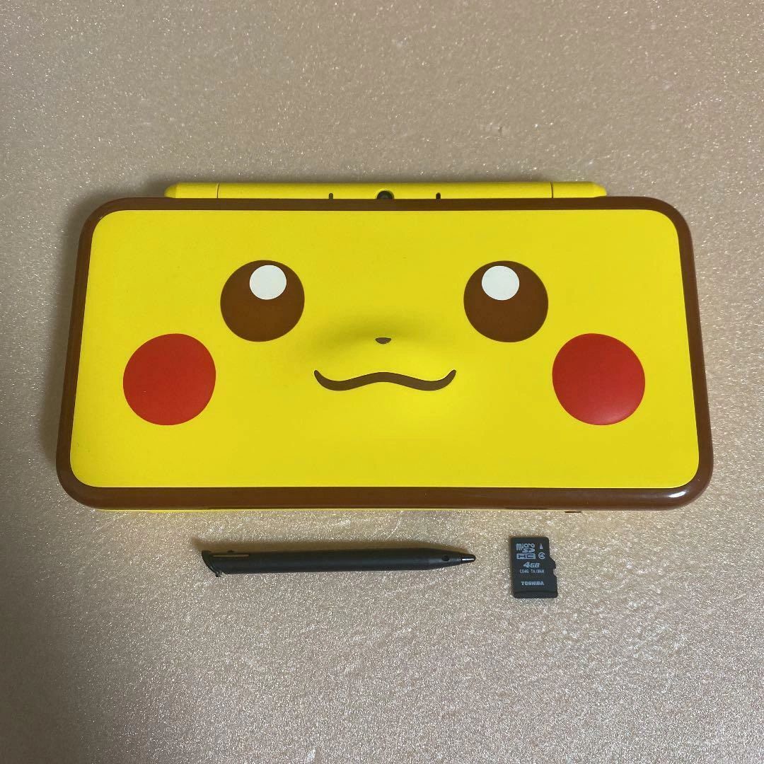 Nintendo 2ds XL Pikachu Edition
