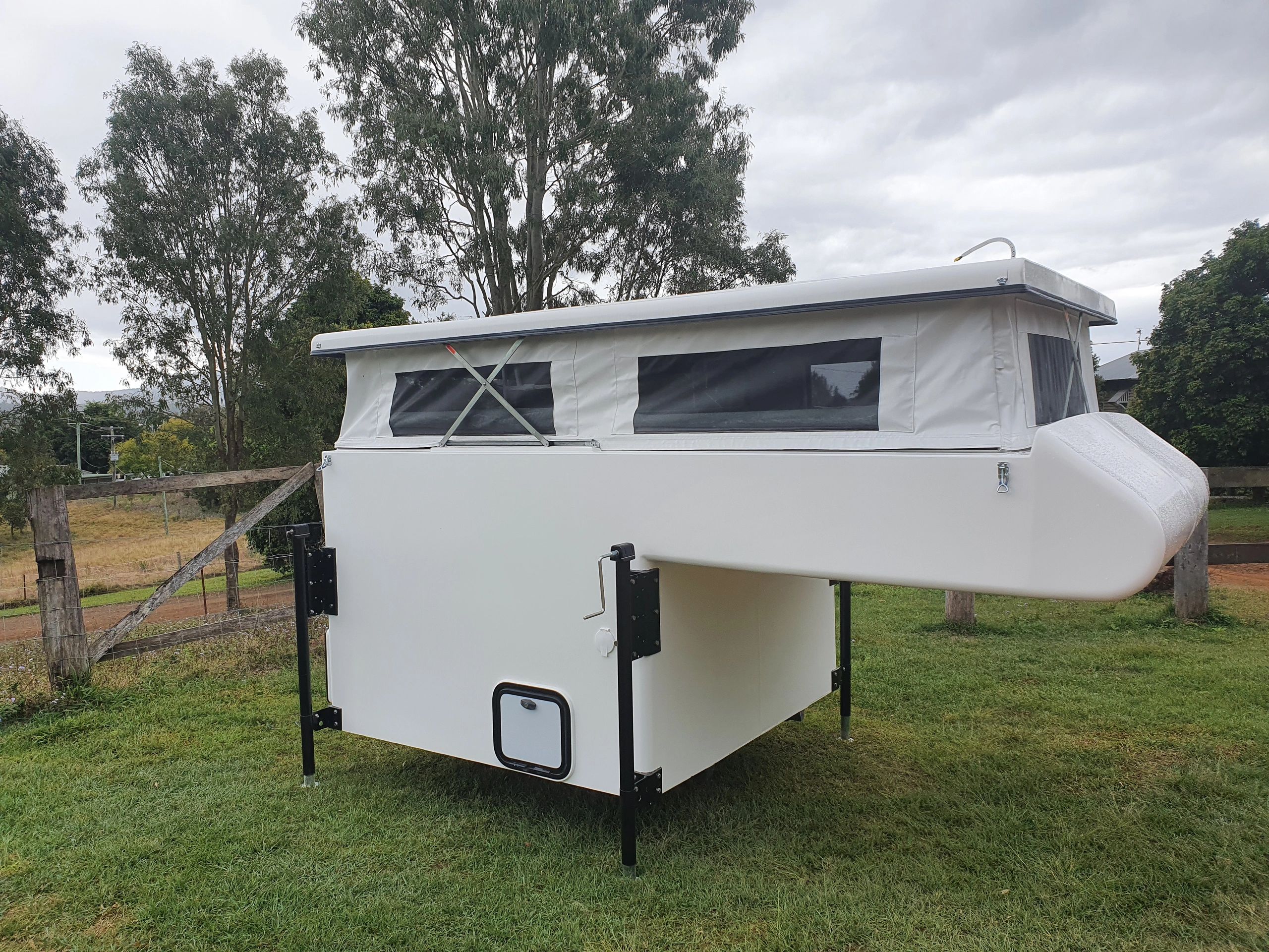5 Benefits of Fibreglass Moulded Campers
