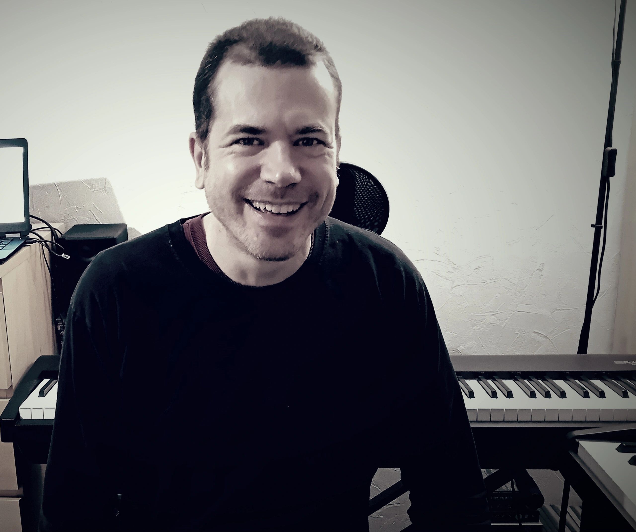 Matt Ekins Music - Musician, Songwriter, Pianist