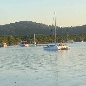 Waterfront Accommodation - The Seaview Cooktown