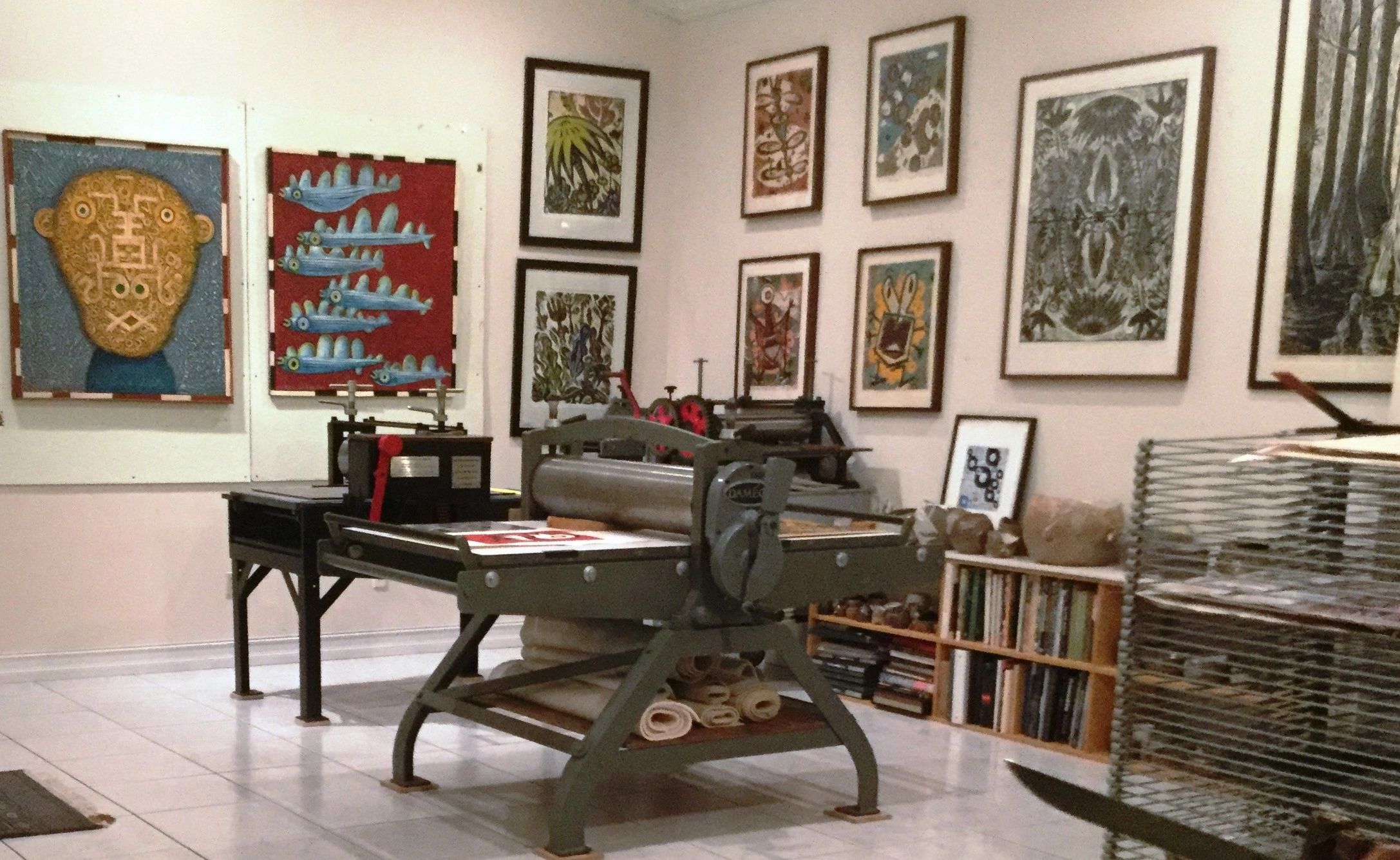 Show - Between the Tides