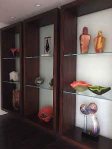 Distinctive Custom Furniture Inc.