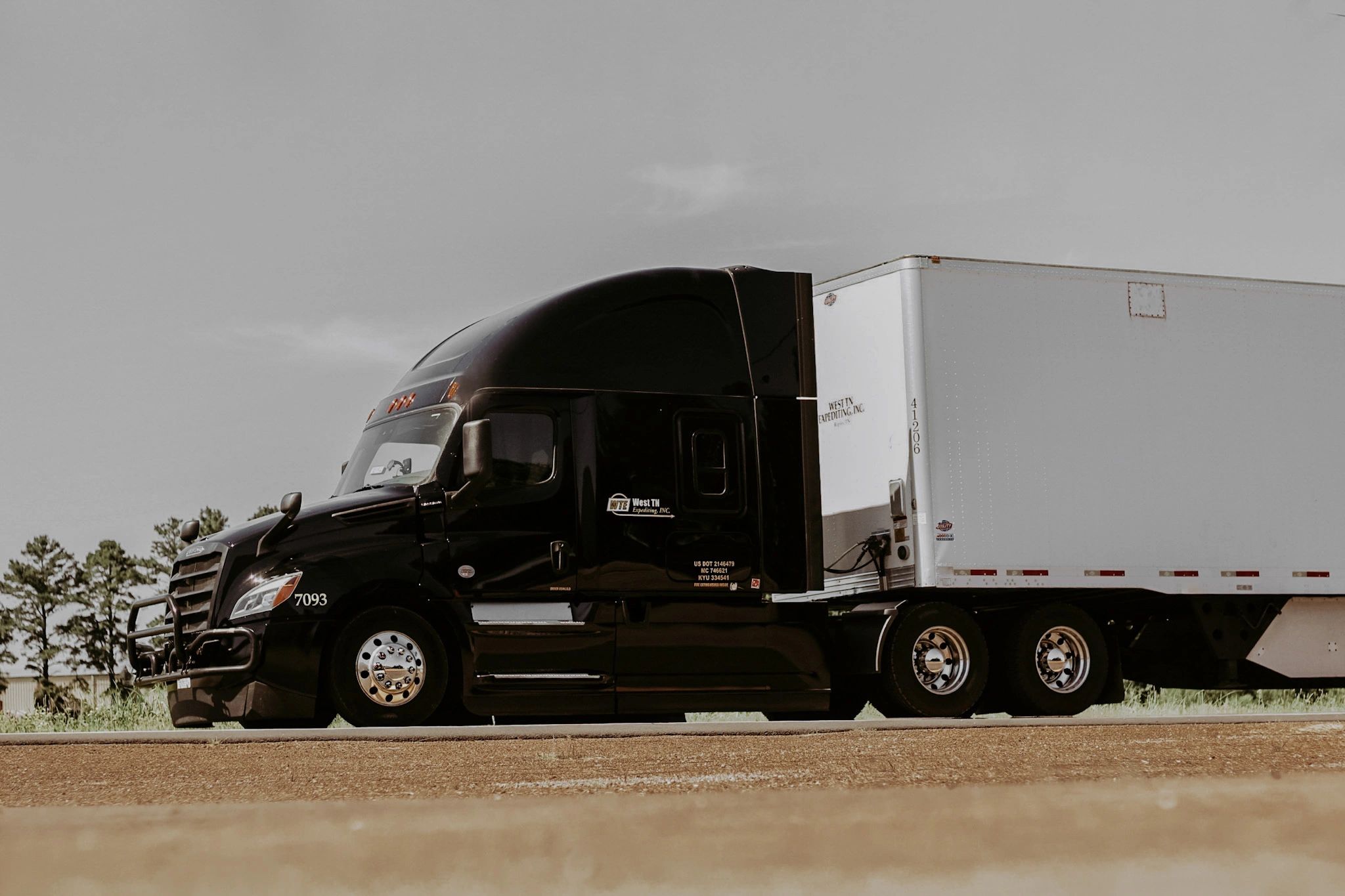 West Tennessee Expediting Inc. - Home